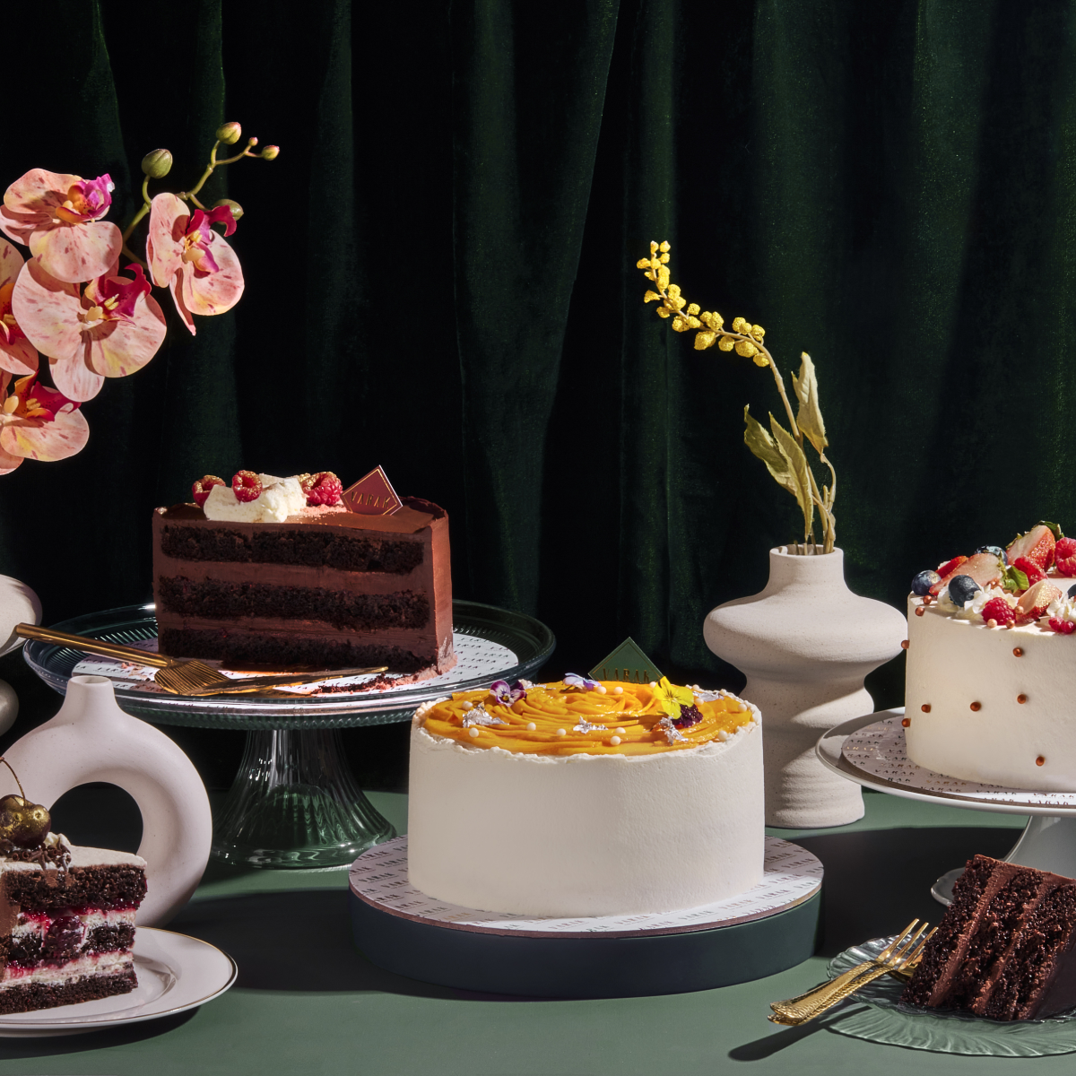 Online Cake Delivery in Dubai | Luxury Cake Shop in Dubai