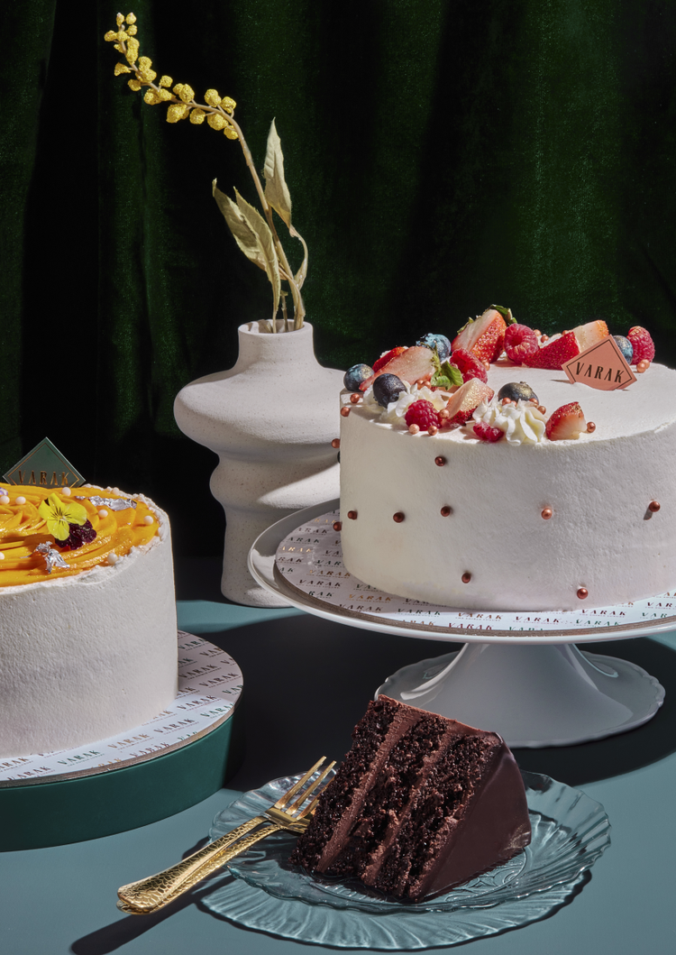 Online Cake Delivery in Dubai | Luxury Cake Shop in Dubai